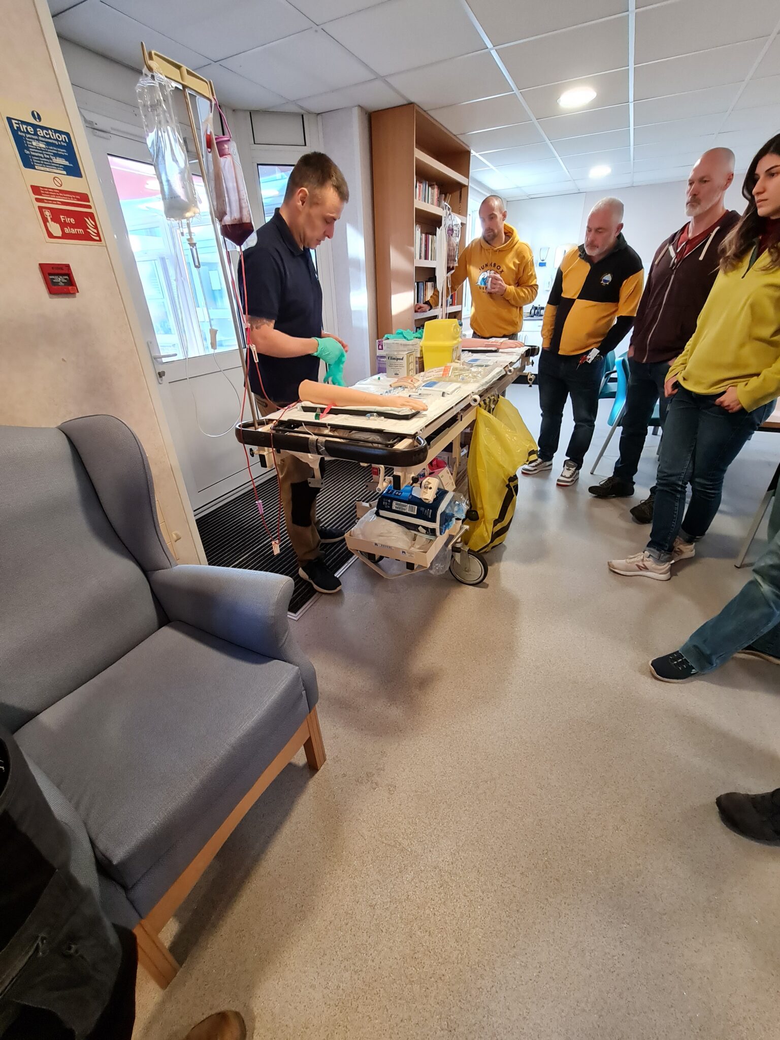Diver Medic Technician Training - OWUSSEurope.org